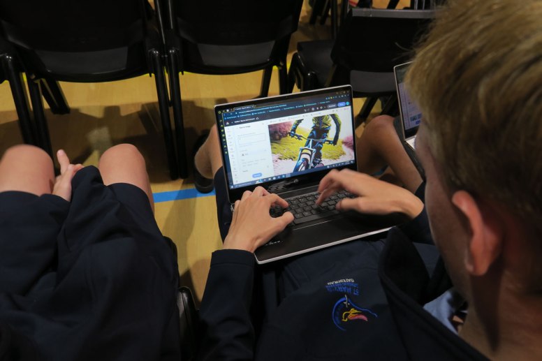 Dr Tim Kitchen's Journal - Creativity in Education | Keep Being Creative