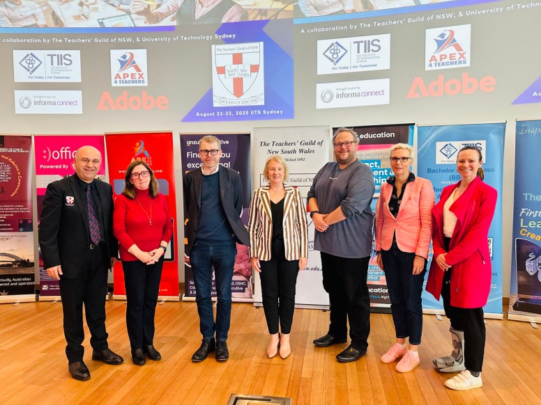 Dr Tim Kitchen's Journal - Creativity in Education | Keep Being Creative